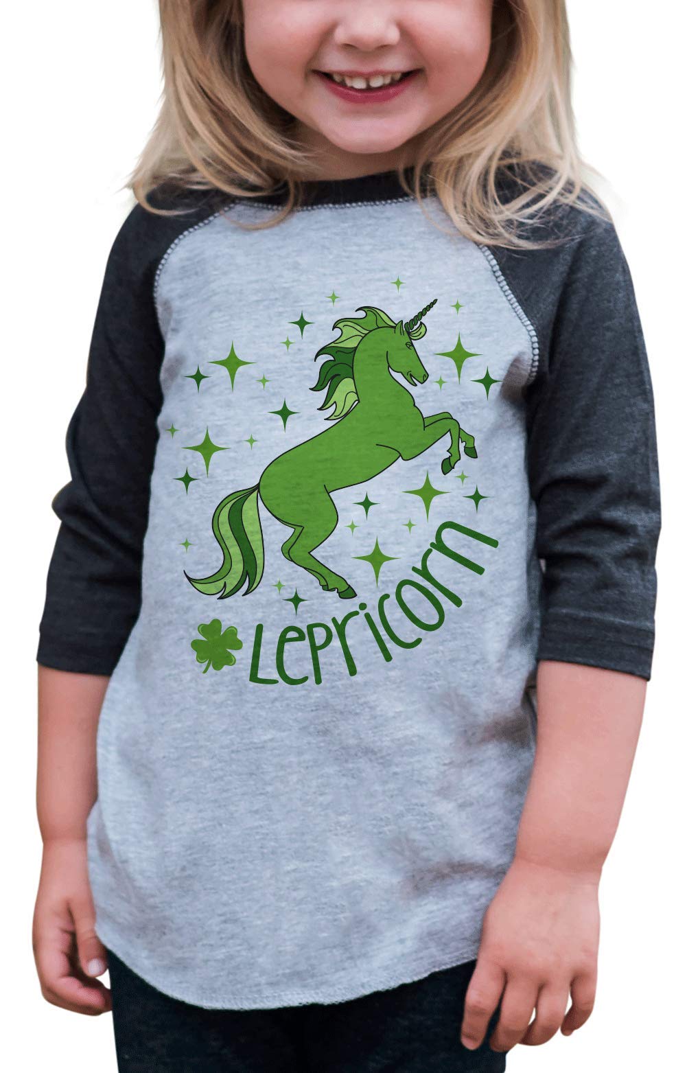 7 ate 9 Apparel Kids Funny Irish Unicorn St. Patricks Day Grey Raglan Tee 4T