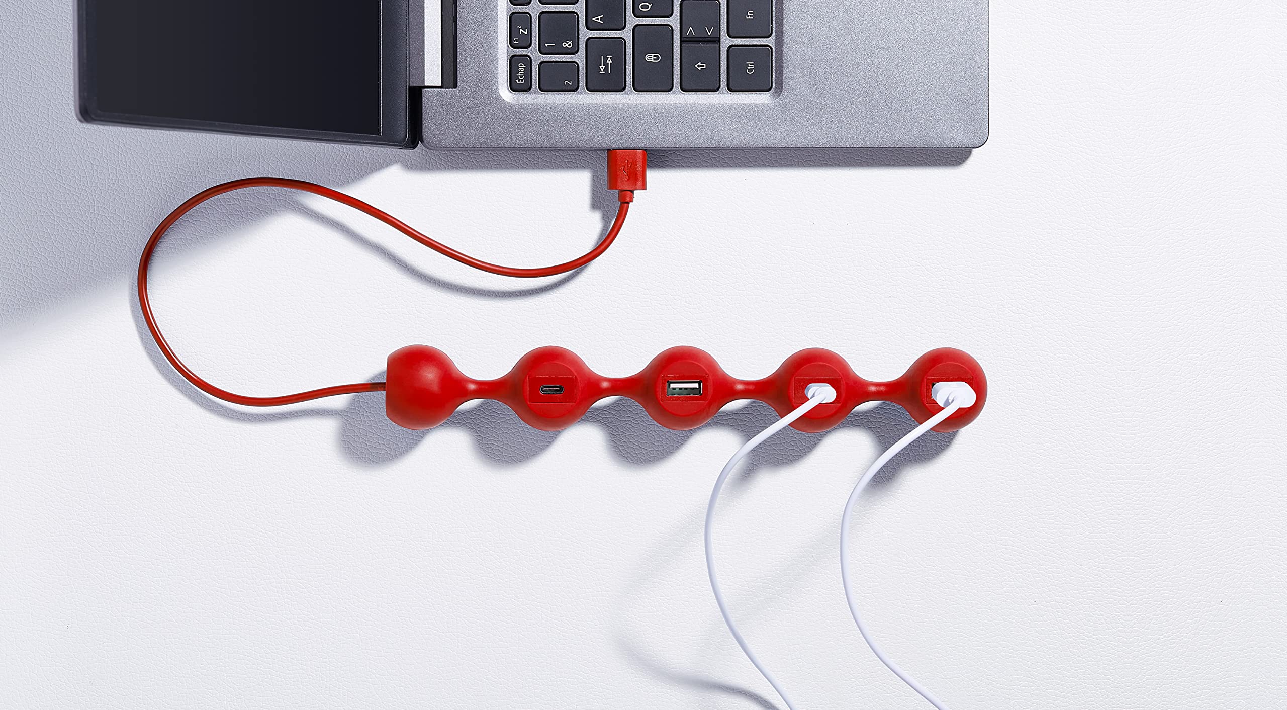 LEXON PEAS HUB 2 4-Port Hub, Charge 2 x USB, 2 x USB-C 2 Smartphones Simultaneously, Copper Inner Cable LD143DR, Dark Red