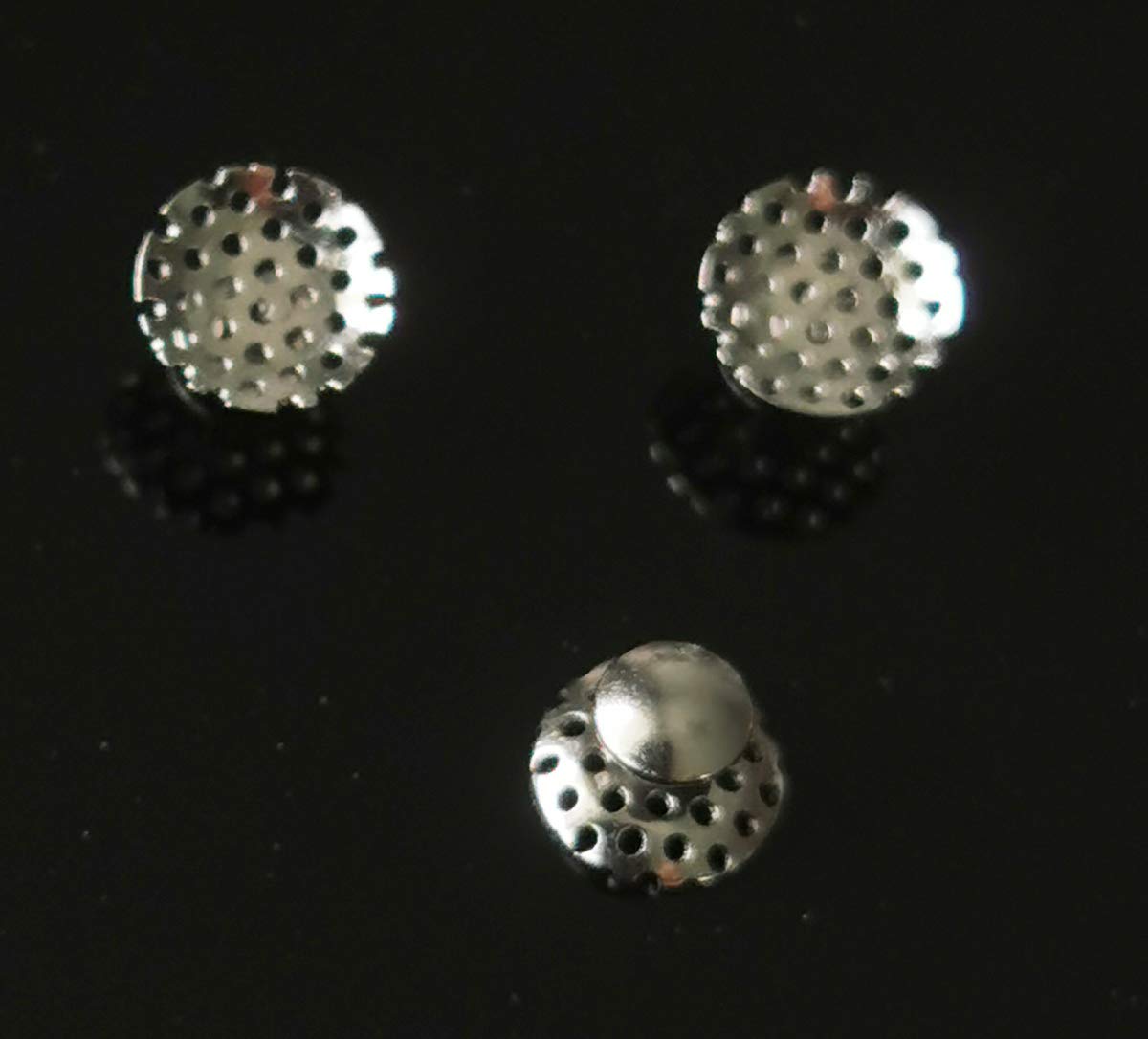 30 Pcs New Dental Lingual Buttons Hollow Base Orthodontic Materials