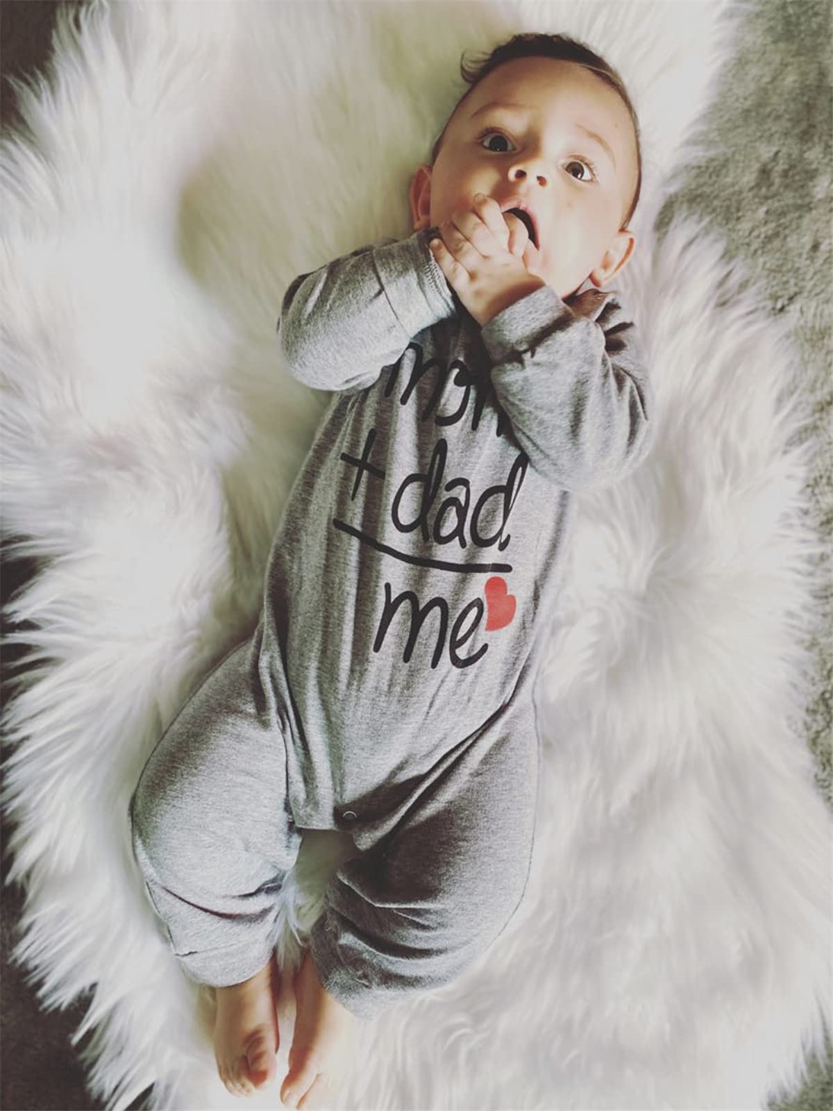 Derouetkia Baby Boys Girls Romper Letter Mom Plus Dad Equal Me Jumpsuit (0-3 Months) Gray