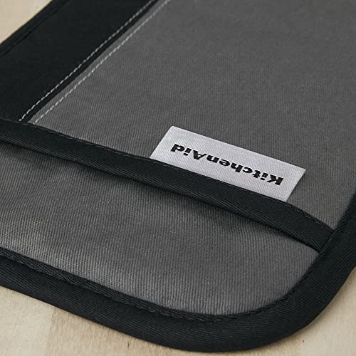 KitchenAid Beacon Two-Tone Non-Slip Pot Holder Set, Contour Silver/Onyx Black, 7"x10", 2 Piece
