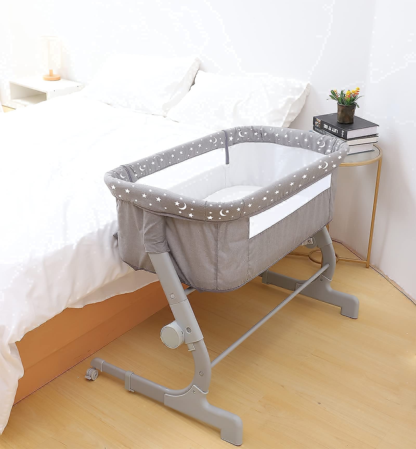 RDHOME Baby Bassinet & Baby Bedside Sleeper, Height Adjustable Portable Infant Cribs for Newborn with Breathable Net Cover, Comfy Mattress,Storage Bag