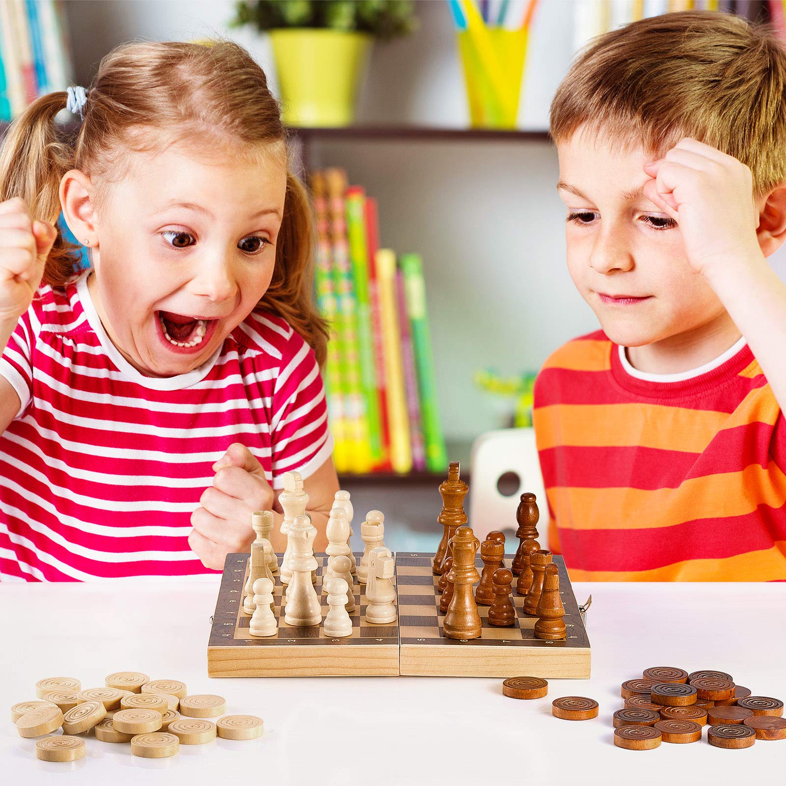 80 Pieces Wooden Checkers Pieces Handcrafted Chess with Drawstring Storage Pouch Classic Wooden Chess Game Set Board Games Accessories in 2 Styles, 2 Colors