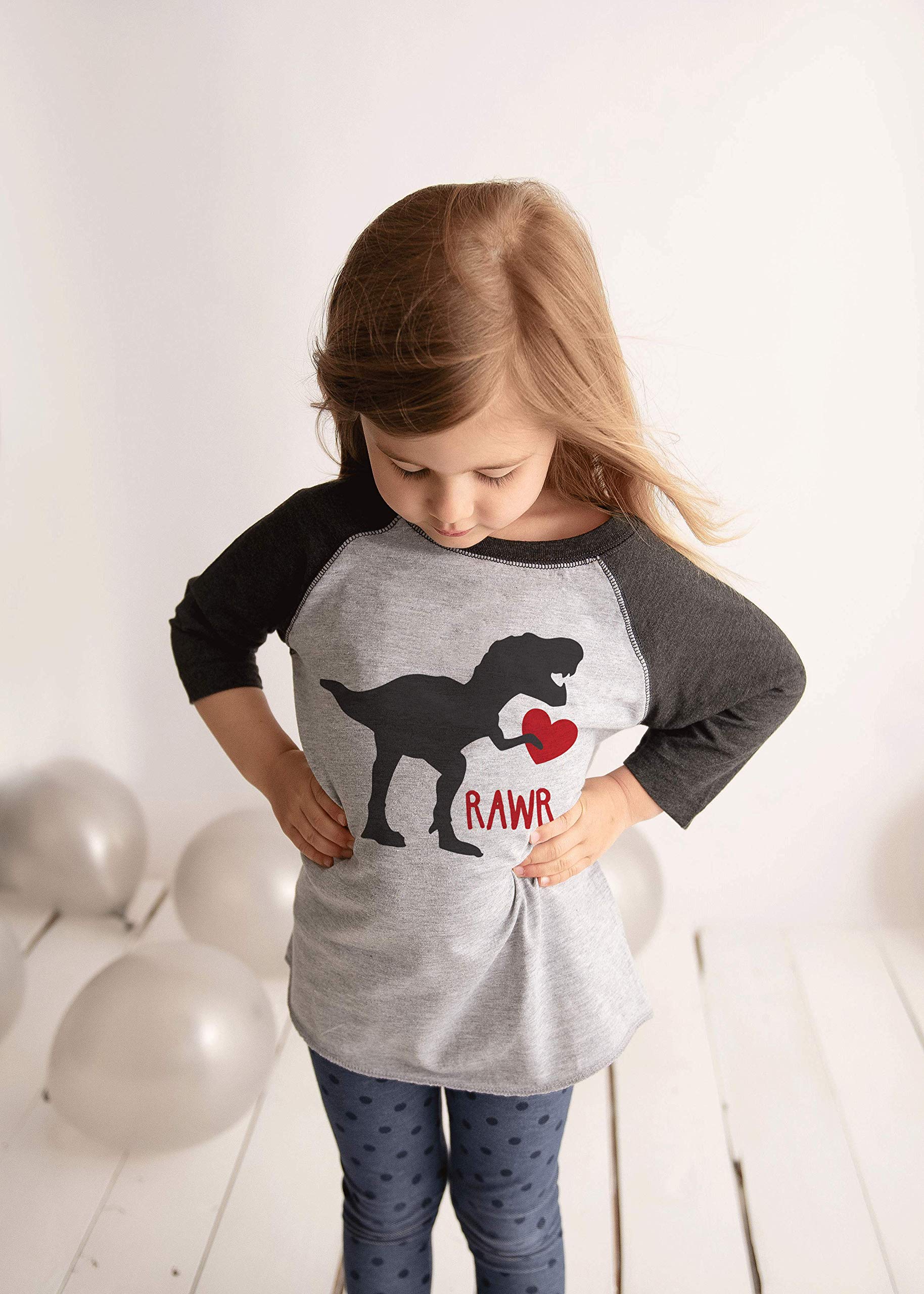 7 ate 9 Apparel Kids Dinosaur Happy Valentine's Day 4T Grey Raglan