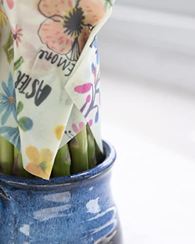 Z Wraps - Reusable Beeswax Food Wraps - Assorted 3-Pack (S, M, L) - Made in USA with 100-Precent Cotton, Organic Beeswax and Jojoba Oil - Bees Love These