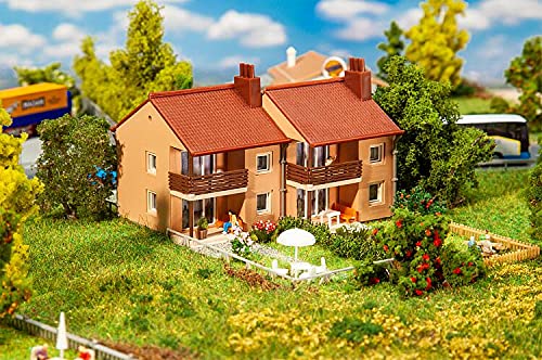 232573 Faller N Scale 1:160 Kit of a Double Row House, Lighting incl. - New 2021