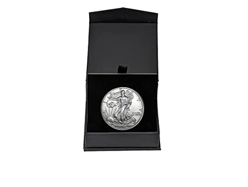 2001 - U.S. Silver Eagle in Plastic Air Tite in Magnet Close Black Gift Box - Gem Brilliant Uncirculated Dollar Uncirculated US Mint