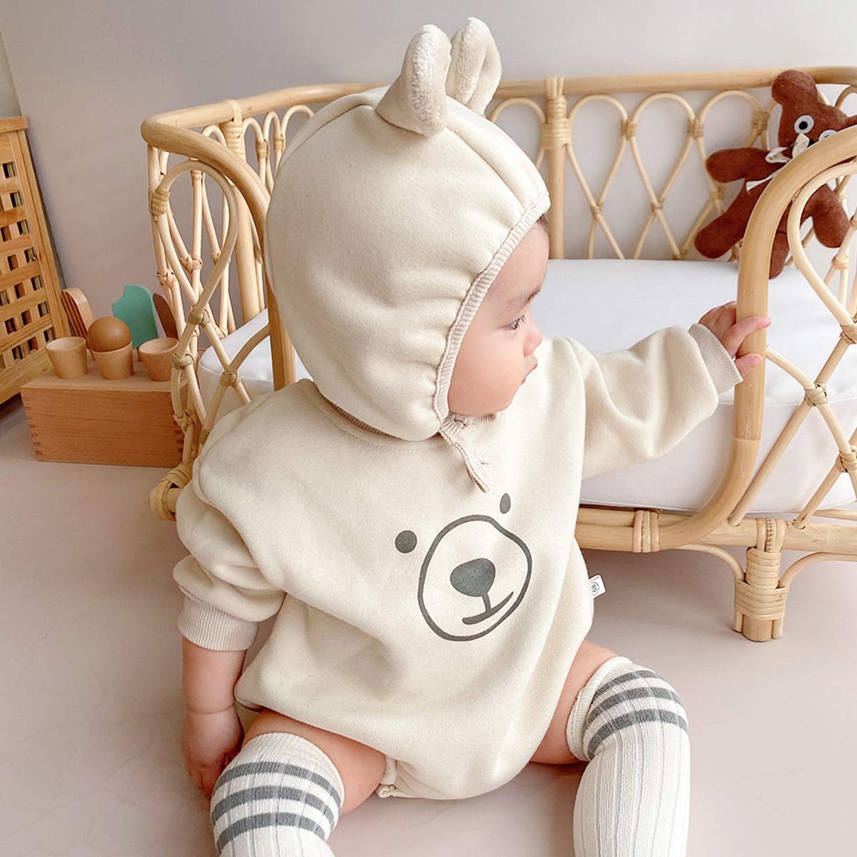 famuka Baby Boy/Girl Sweatshirt Romper Long Sleeve Bear Bodysuit (Beige, 3-6 Months)