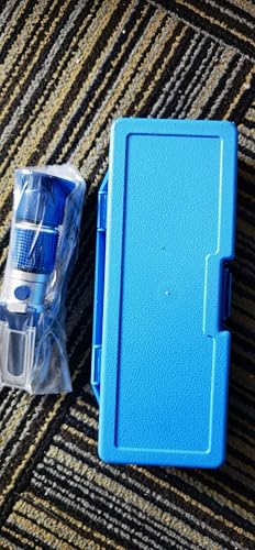 AMTAST Handheld Beer Refractometer Brix Refractometer Wine Refractometer Tester ATC Dual Scale-Brix 0-32% Specific Gravity 1.000-1.120, Made of Copper (Not Cheap Aluminum)