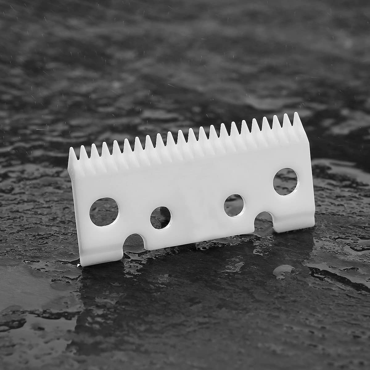 WAHFOX 2pcs Replacement Ceramic Blades for Andis master Ceramic moving blade for andis master clipper blades Hair Clippers