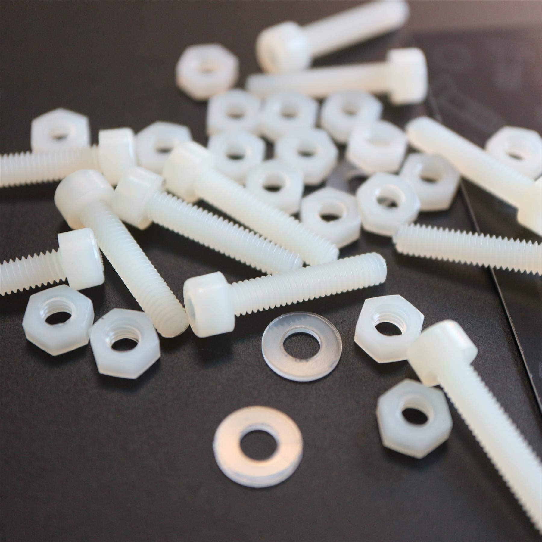 50 x Nylon Socket Head, plastic machine screws, M4 x 20mm, Plastic Bolts, Nuts & Washers, Fasteners, (5/32 x 25/32 in)