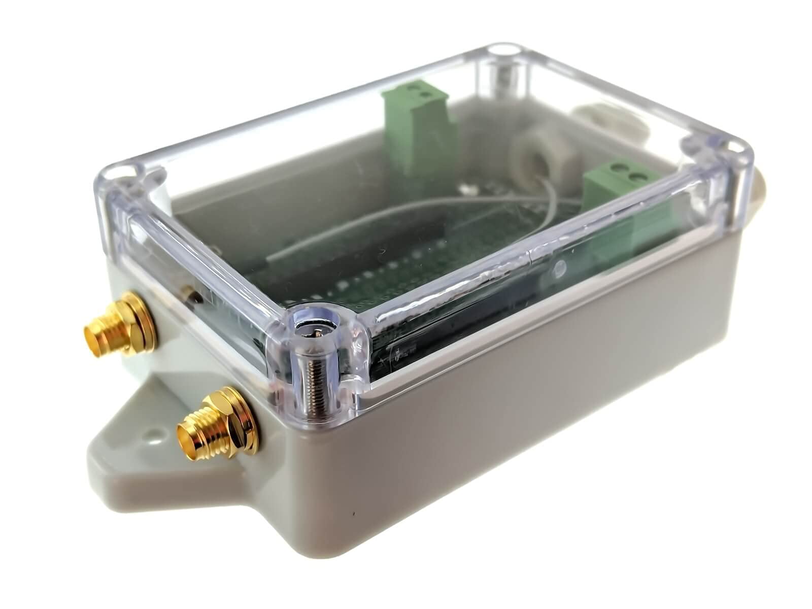 qBoxMini AMC DIY IOT Enclosure Kit (Two SMAs), IOT Enclosure for Arduino MKR ESP32 Cellular LoRa WiFi Board, Waterproof IP65 Enclosure with Glands, prototyping PCB connectors Set and Two SMAs