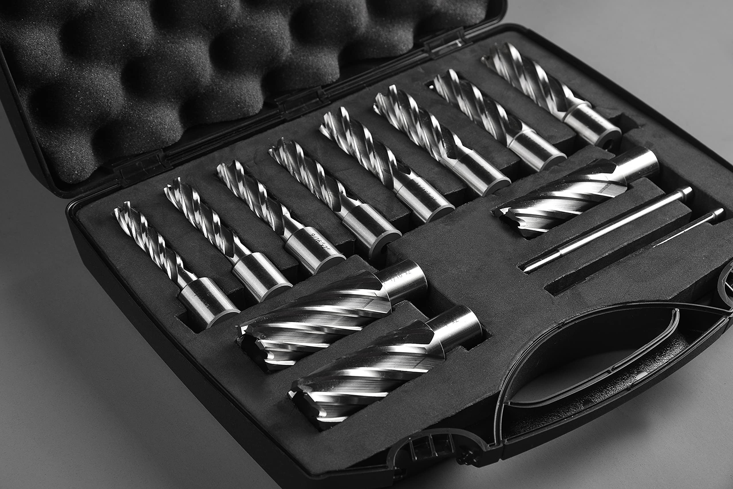 Annular Cutter Set 13 pcs JESTUOUS 3/4 Inch Weldon Shank 2 Cutting Depth and Cutting Diameter from 7/16 to 1-1/16 for Drill Press HSS Standard Kit Two Flat with 2 Pilot Pins