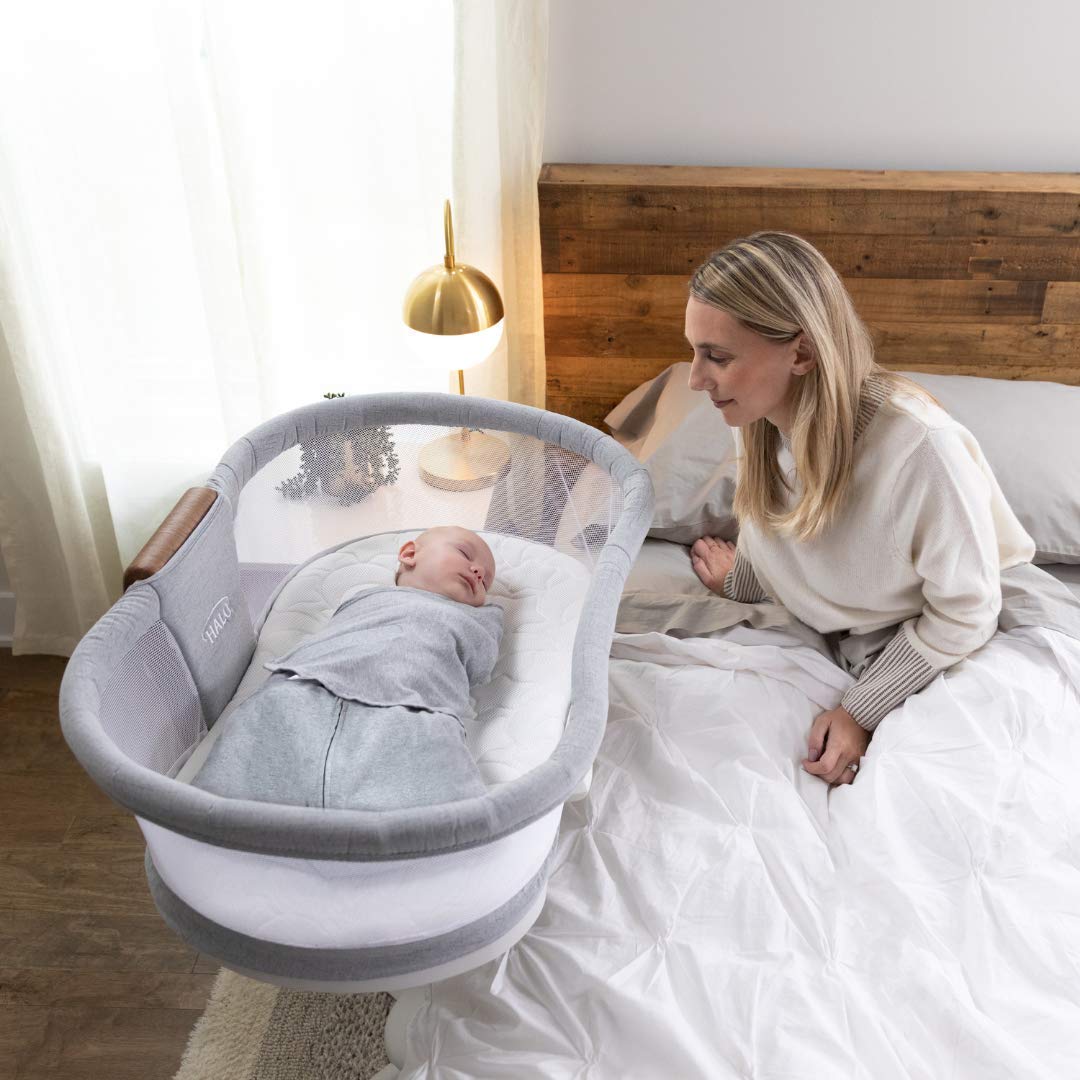 HALO DreamWeave Breathable Mesh BassiNest Mattress Replacement Pad and HALO BassiNest Fitted Sheet Morning Mist, Bundle