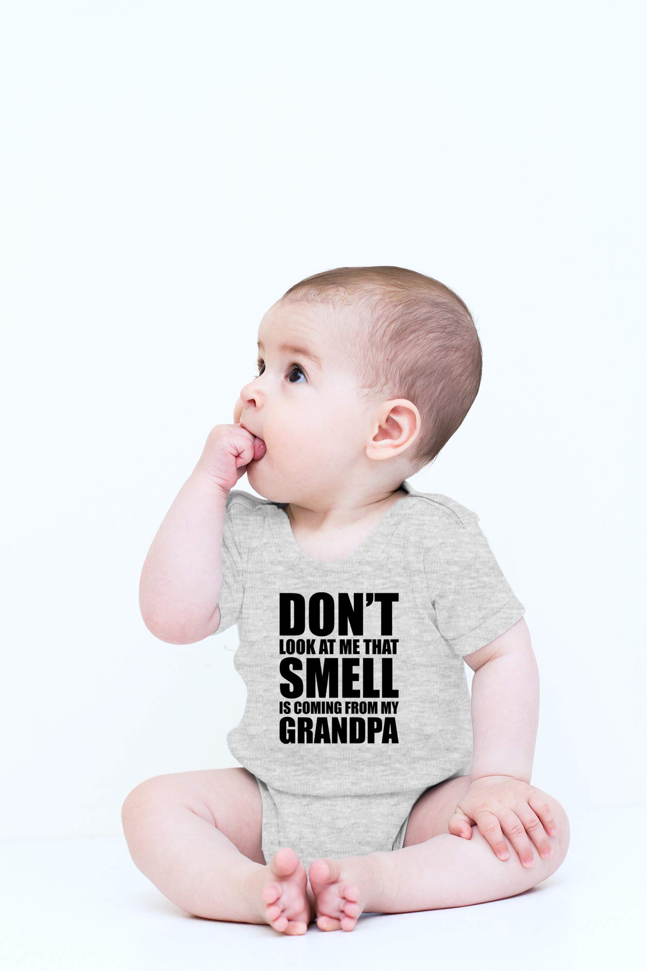 CBTwear Don't Look At Me, That Smell Is Coming From My Grandpa Baby Bodysuit - Newborn Unisex Clothes (6 Months, Heather Grey)