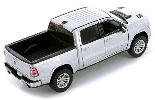 2019 RAM 1500 Laramie Crew Cab Pickup Truck Silver 1/24 Diecast Model Car by Motormax 79357