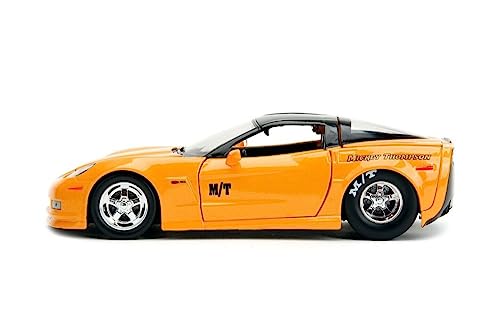 2006 Chevy Corvette Z06, Yellow - Jada Toys 34204/4-1/24 Scale Diecast Model Car