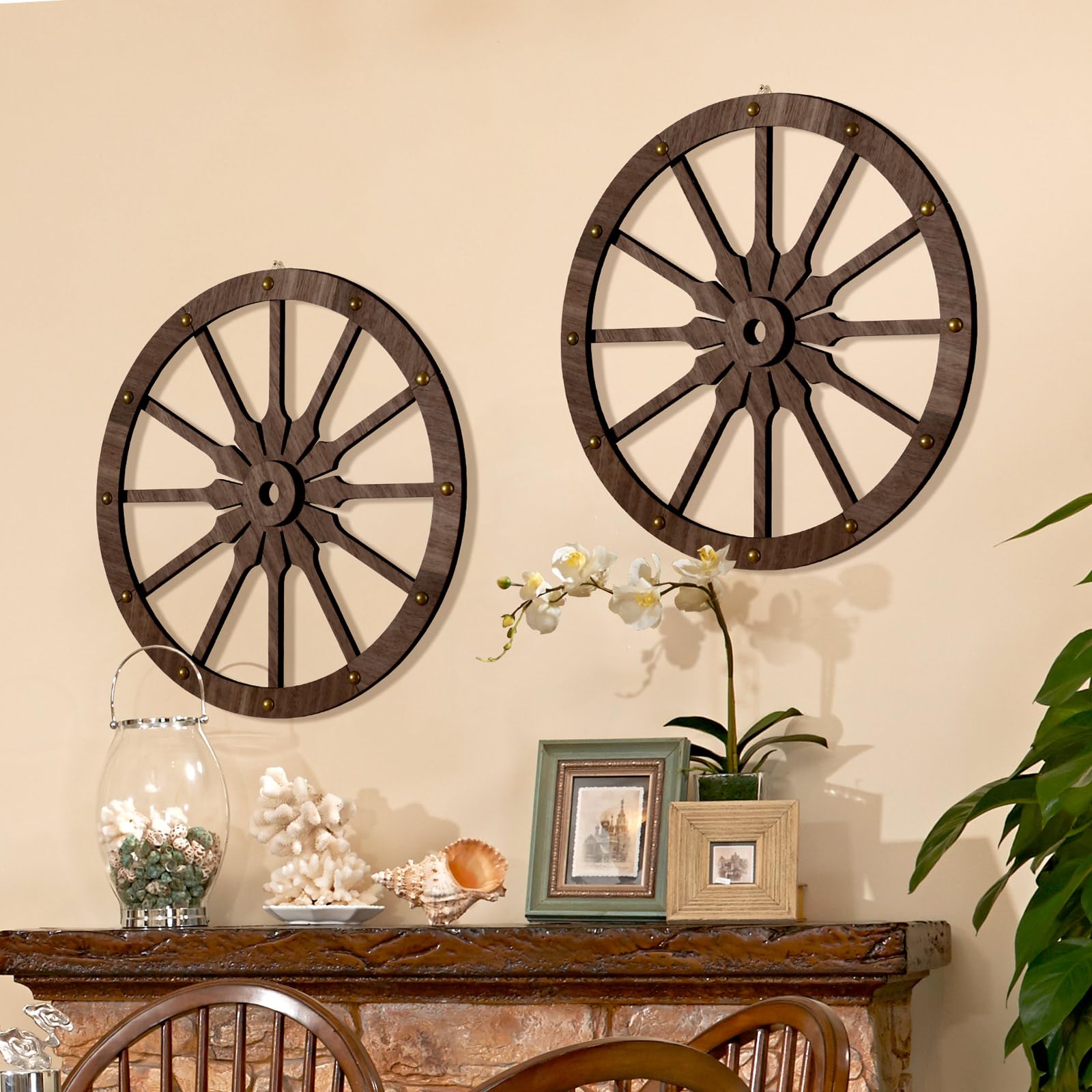 2 Pcs 12 in Farmhouse Rustic Wagon Wheel Wooden Decoration Western Cowboy Style Home Decorations with Metal Hooks 3D Structure Style (Brown 3D)