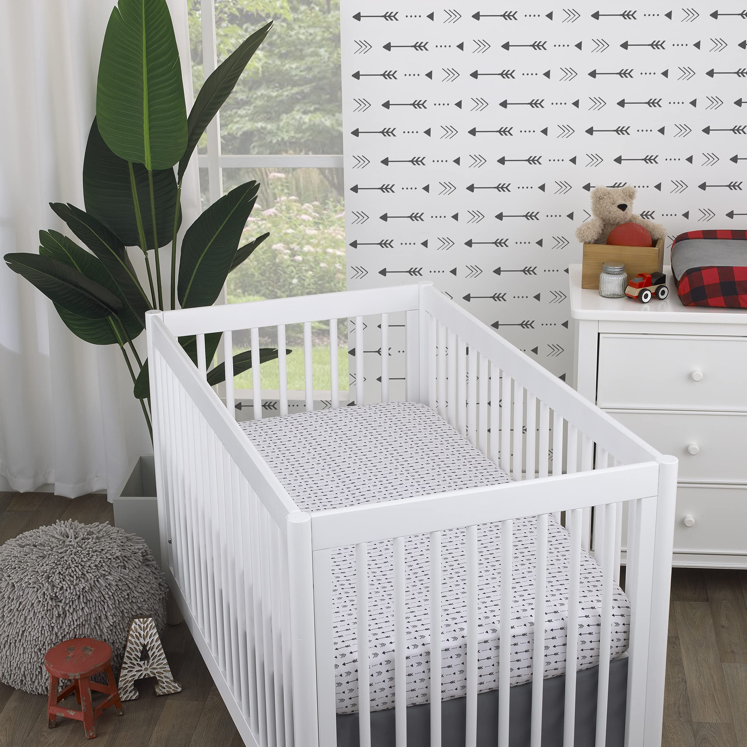 NoJo Little Love Little Man Cave Ivory and Black Arrows Nursery Fitted Crib Sheet