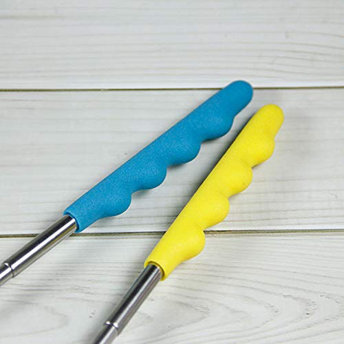 3 Pieces Fly Swatter Extendable Fly Swatter Telescopic Fly Swatter Manual Heavy Duty Plastic Flyswatter with Extendable Stainless Steel Handle(Red, Green, Blue)