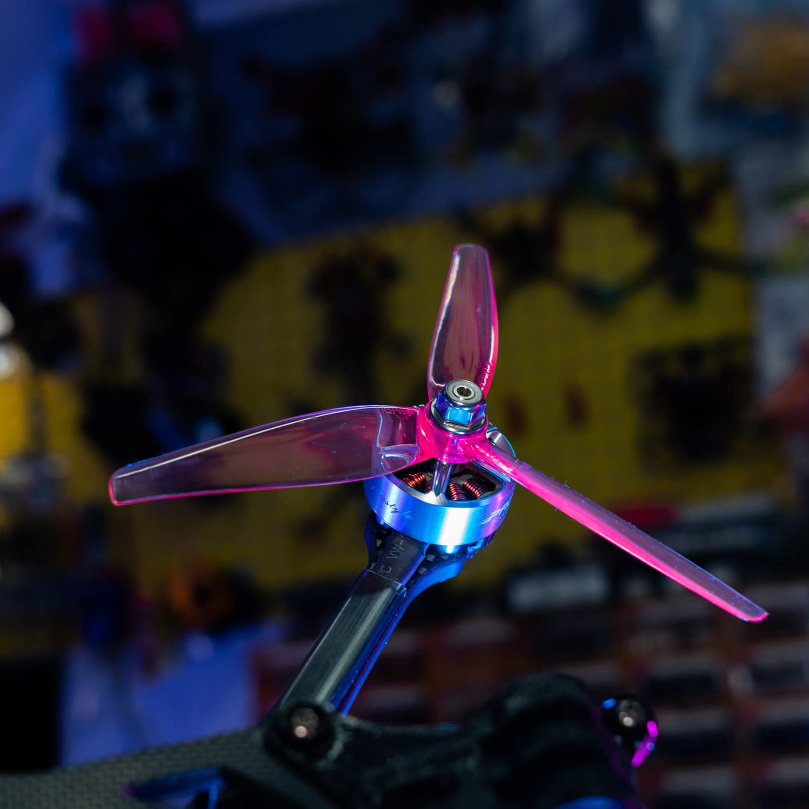 16pcs More Responsive Pitch Better Balance HQProp Ethix P3.5 Rad Berry Freestyle FPV Props Poly Carbonate 5.1 Inch RC Racing Drone Quad Tri-Blade Smooth Durable Propellers 5mm Shaft Hole
