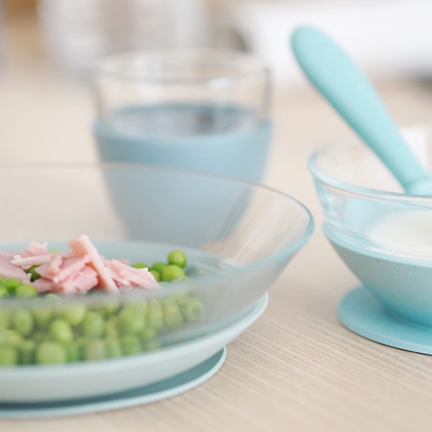 BEABA 3-Piece Duralex Glass Meal Set with Silicone Suction, Toddler Plate and Baby Bowls with Suction, Non Slip Kids Dinnerware Set, 2.5x Stronger than Regular Glass, (Rain)