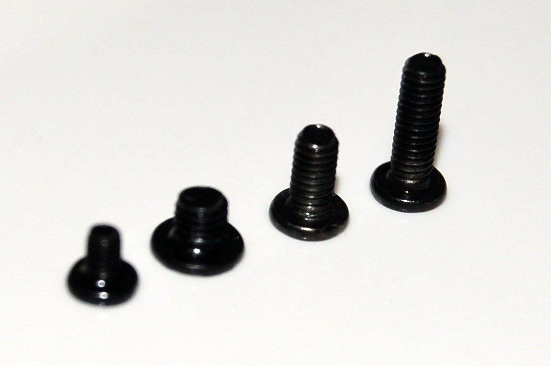 Replacement Laptop Screws in 4 Different Sizes M2 x 3mm, M3 x 3mm, M2.5 x 5mm, M2.5x8mm