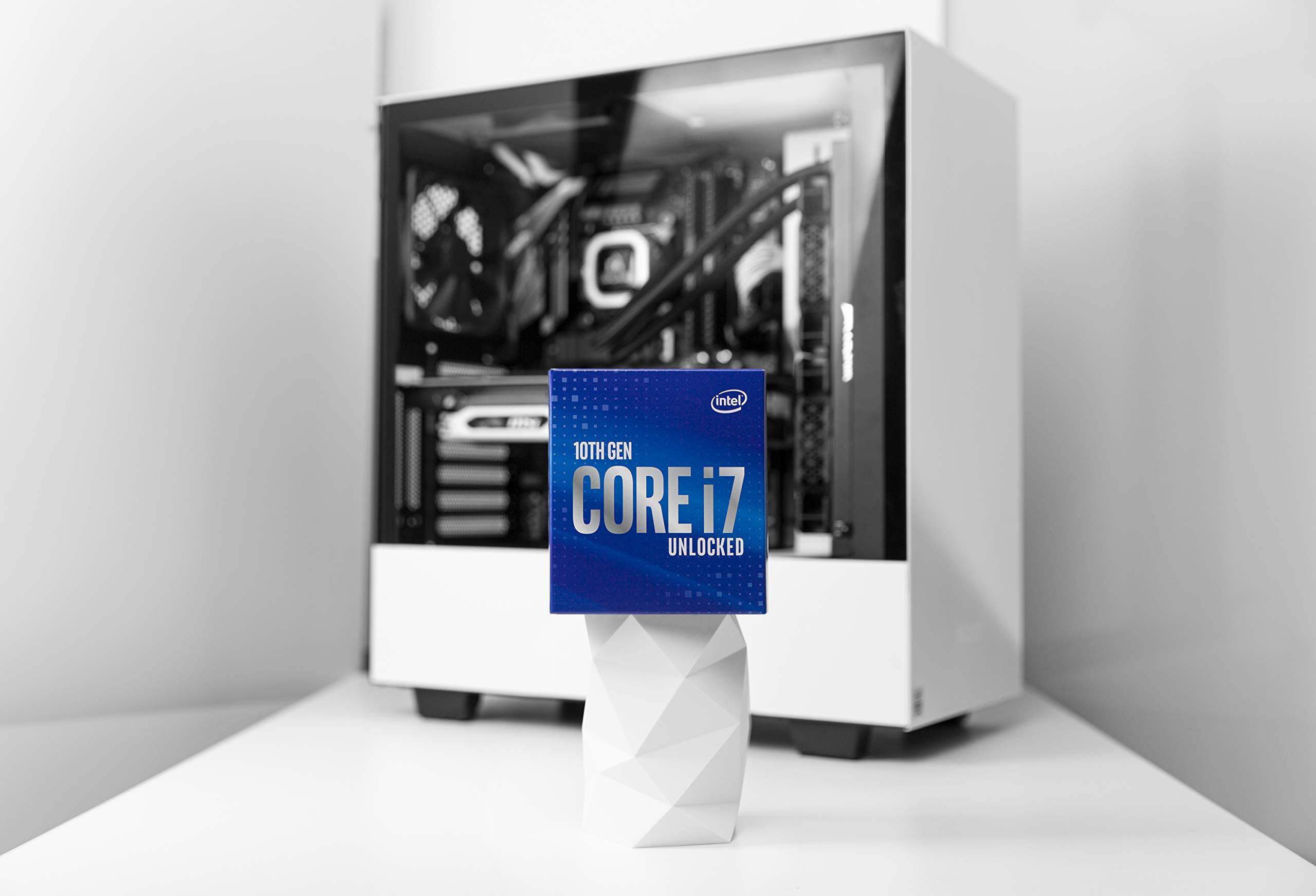 Intel Core i7-10700K Desktop Processor 8 Cores up to 5.1 GHz Unlocked LGA1200 (Intel 400 Series Chipset) 125W (BX8070110700K) (Renewed)