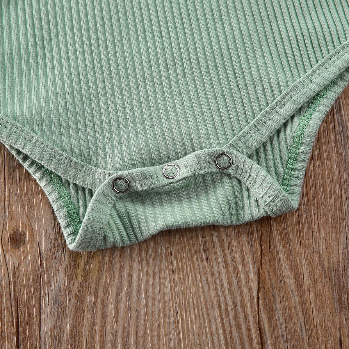 CIYCUIT 3Pcs Newborn Baby Girl Summer Clothes Ruffle Romper Bodysuit + Shorts + Headband Outfits Green 3-6 Months