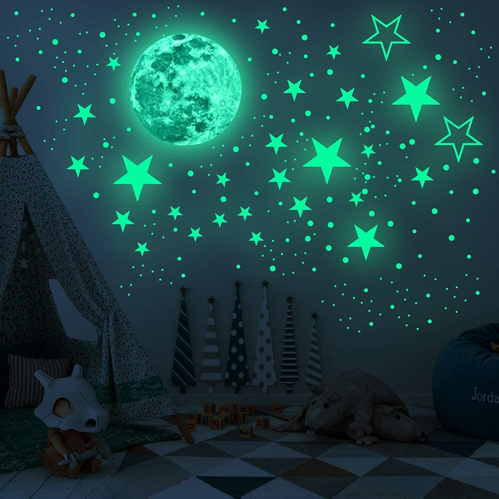 Baybuy Glow in The Dark Stars for Ceiling, 3D Glow Stars Wall Stickers, 1093pcs, Green, Starry Night Style, PVC Material, Reusable, Indoor Use, Perfect for Kids Bedroom and Gift