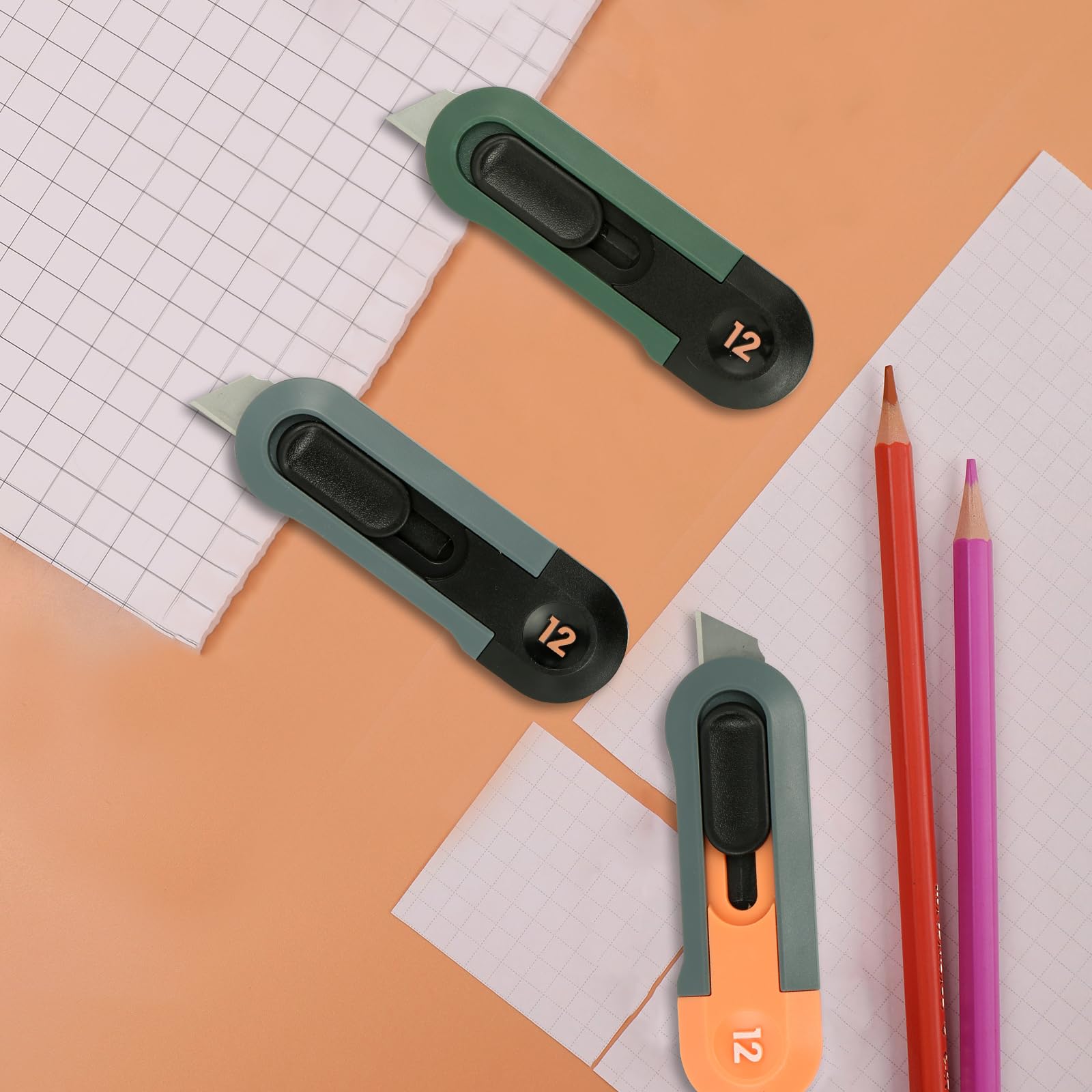 3pcs Utility Knife Box Cutter Mini Box Cutters Sharp Box Cutter Retractable for Office and Home Use（black、greener、orange）
