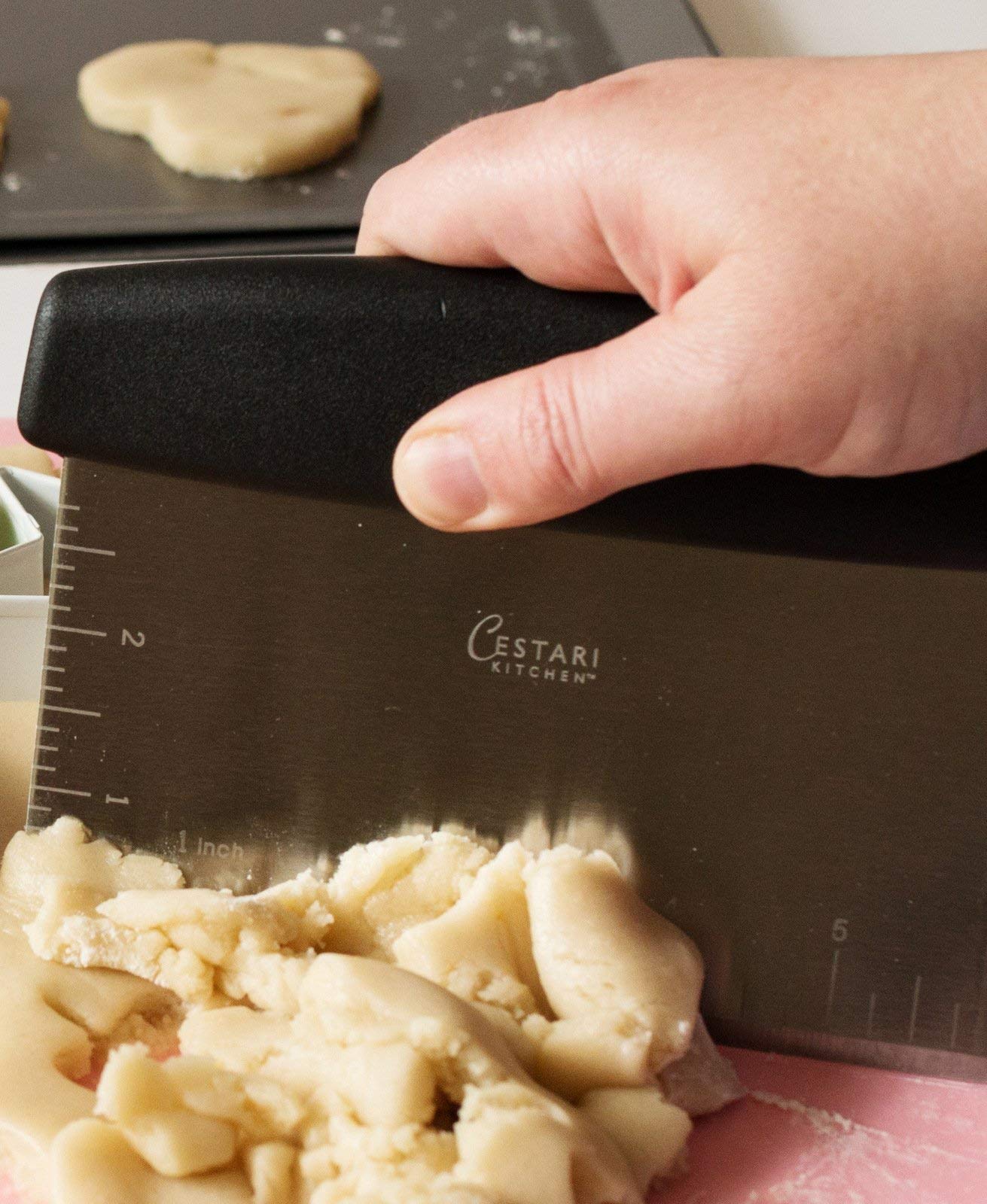 Cestari Bread Knife Bundle 6 inch Advanced Ceramic Knife for Slicing Homemade Bread and Bench Knife for Preparing Dough