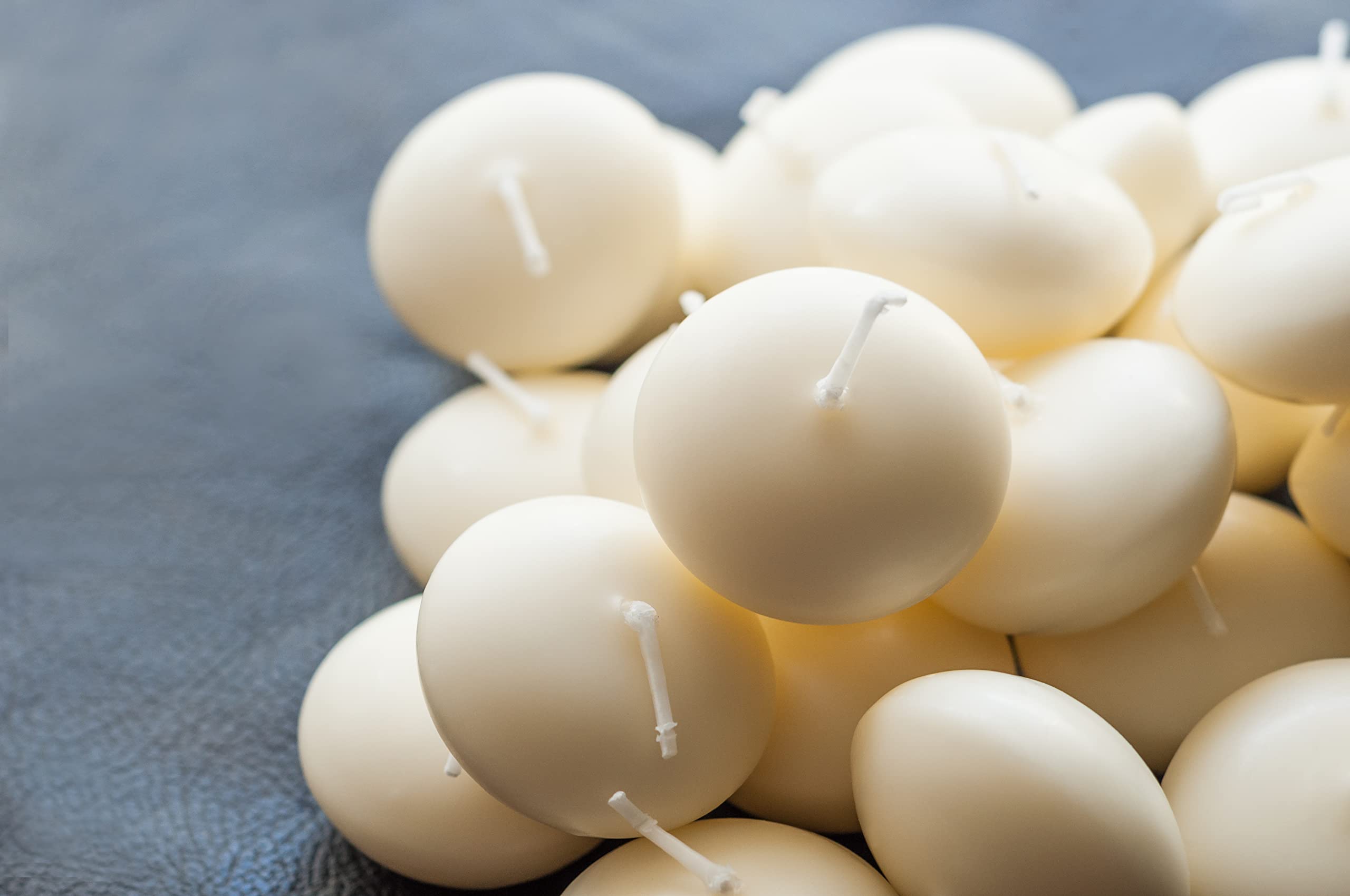 24 Pcs Floating Candles - 5 Hours Burning, Unscented Flameless Dripless Floating Candles | Centerpieces for Weddings, Special Occasions and Home Decorations 1.7 Inch (White 24 Pcs)