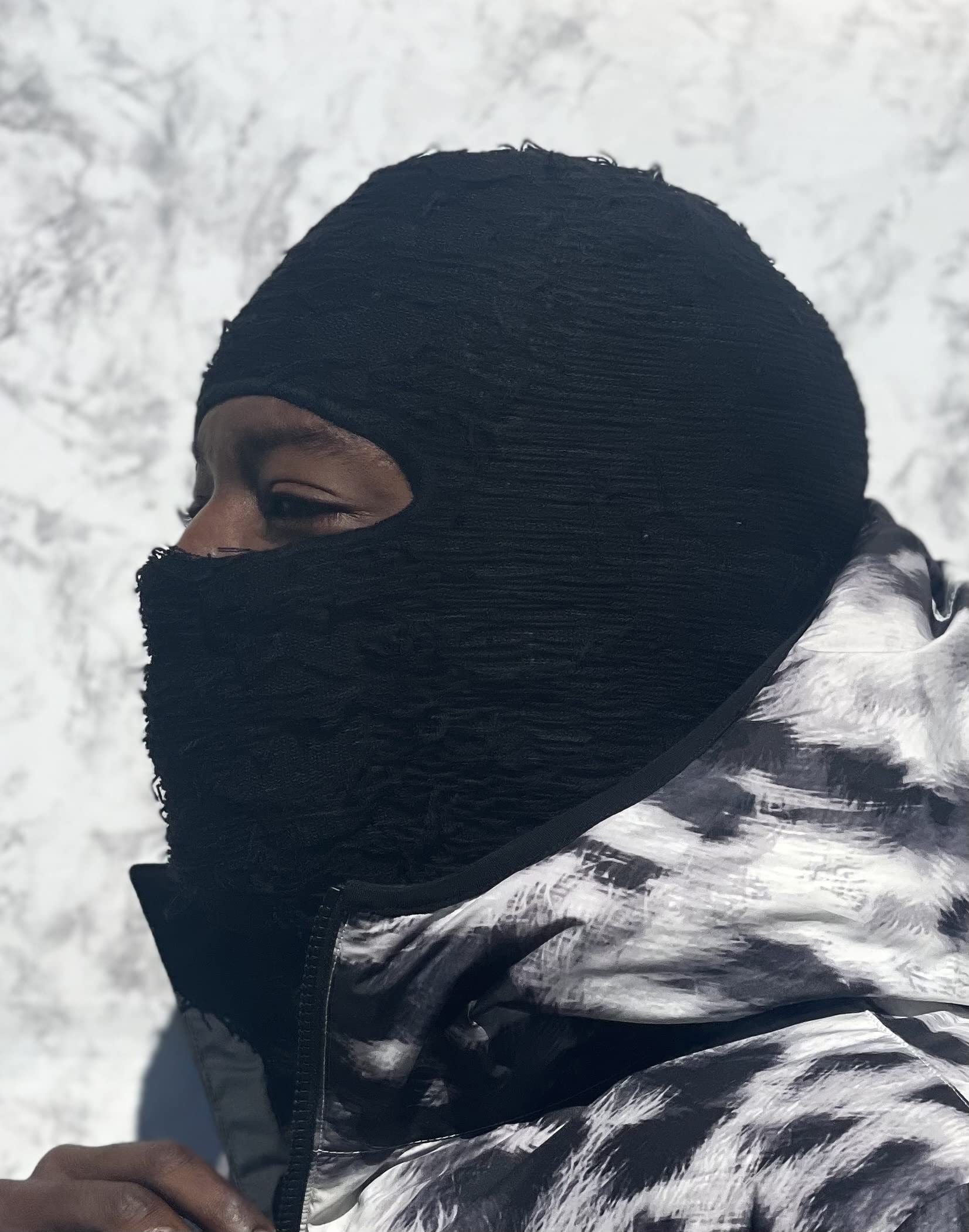 2 Pcs Balaclava Distressed Knitted Full Face Ski Mask Windproof Black and Pink for Men and Women One Size Fits All