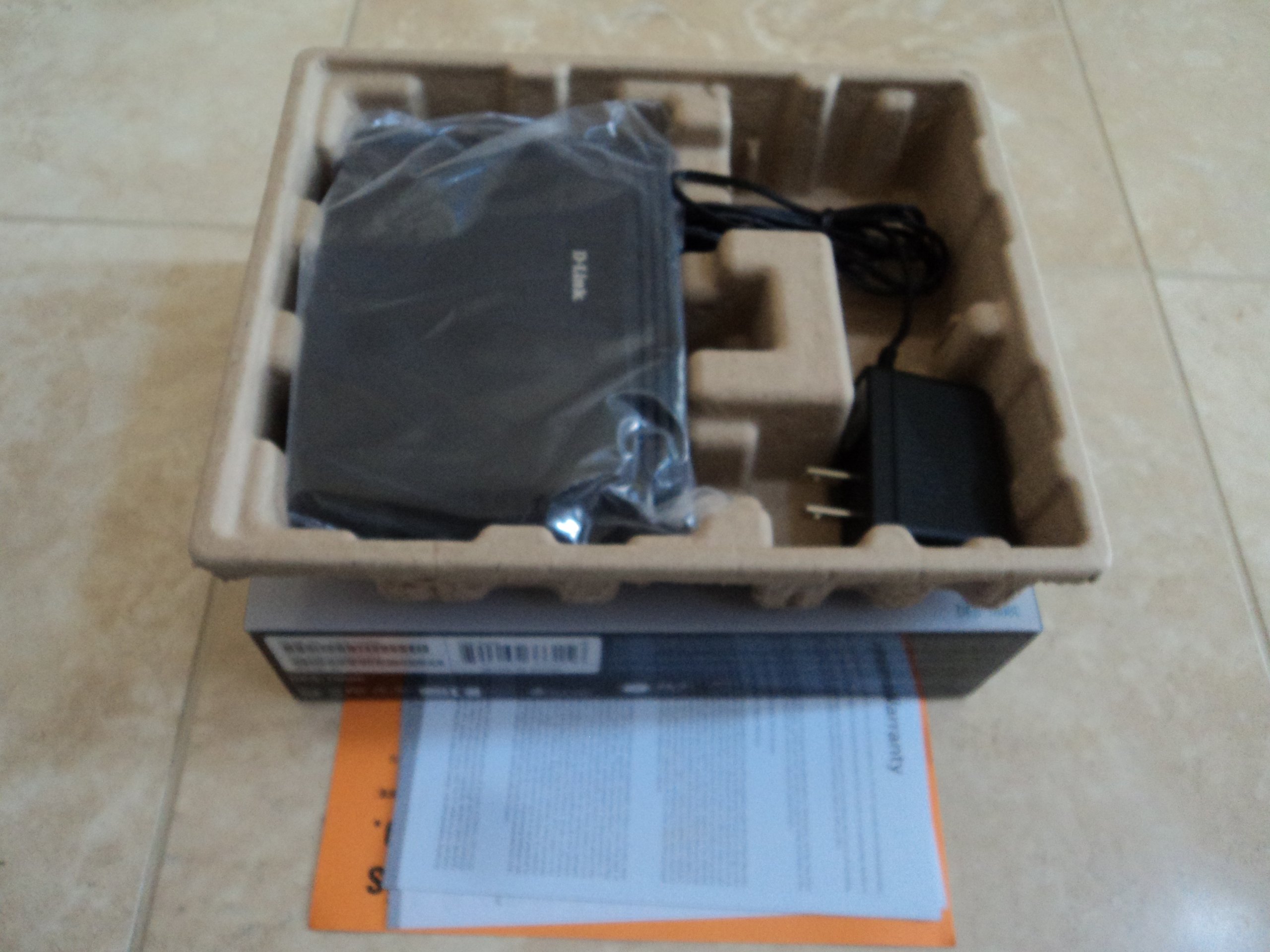 8-Port 10/100 Unmanaged Switch