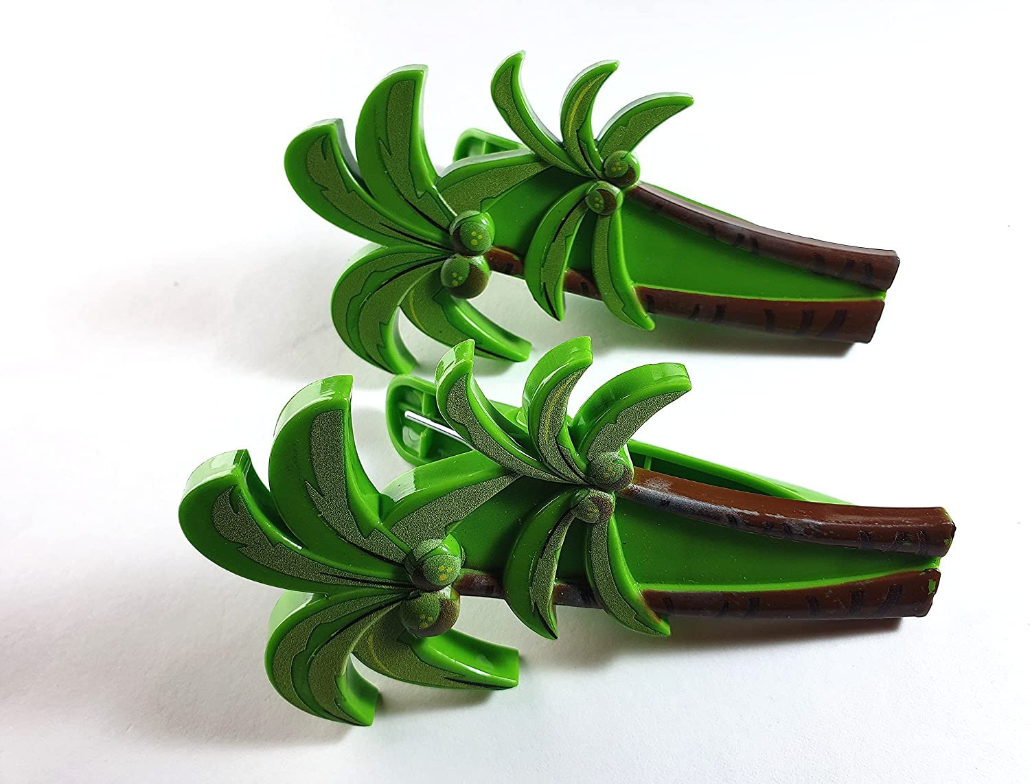 3 Pairs (6 Ct) Coconut Tree Style Beach Towel Clips Jumbo Size for Beach Chair, Cruise Beach Patio, Pool Accessories for Chairs, Household Clip, Baby Stroller by C&H Solutions