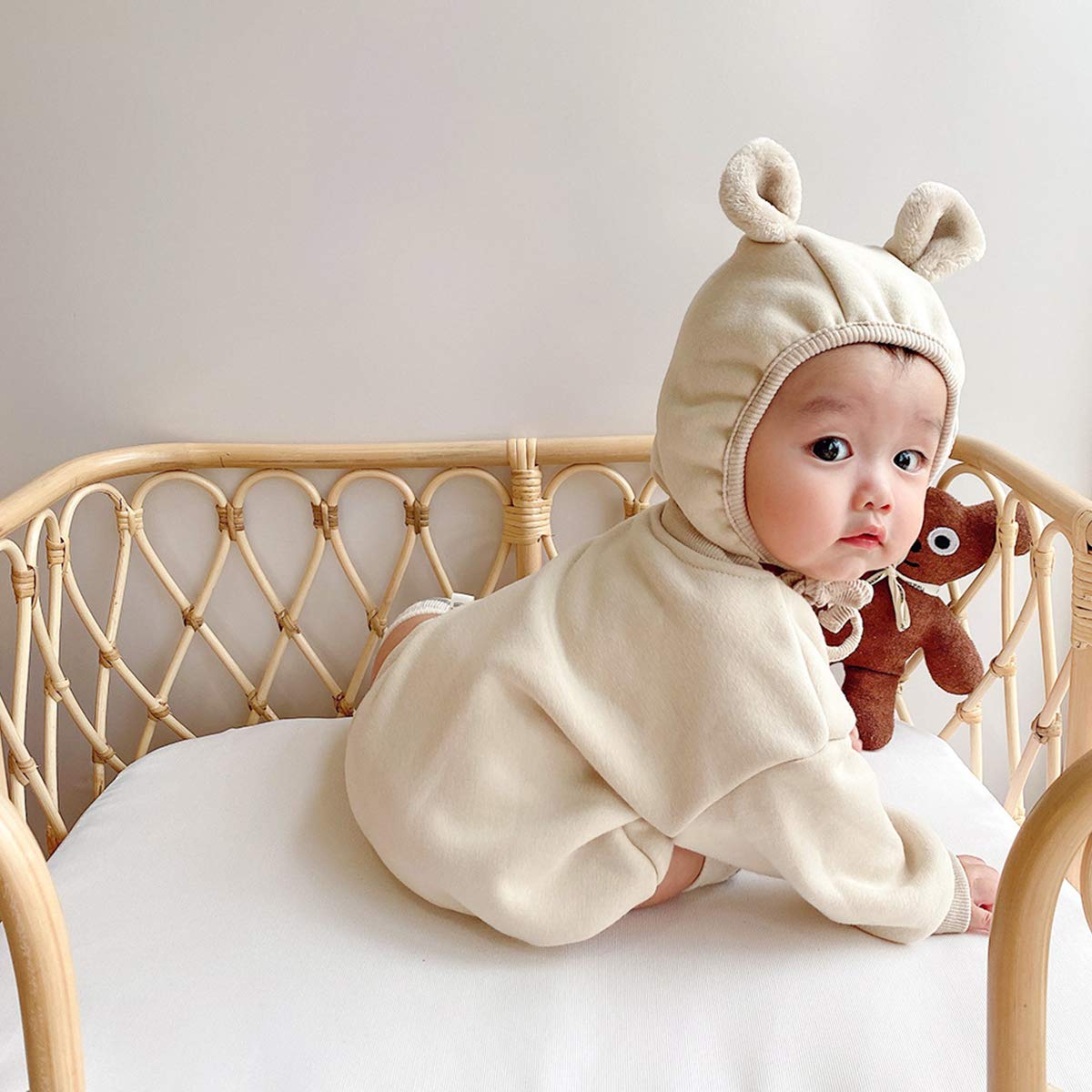 famuka Baby Boy/Girl Sweatshirt Romper Long Sleeve Bear Bodysuit (Beige, 3-6 Months)