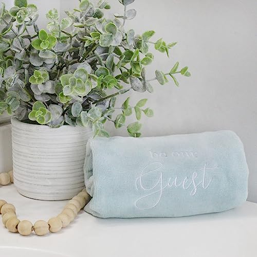AuldHome Guest Towels (Set of 2, Green); Be Our Guest Monogrammed Hand Towels