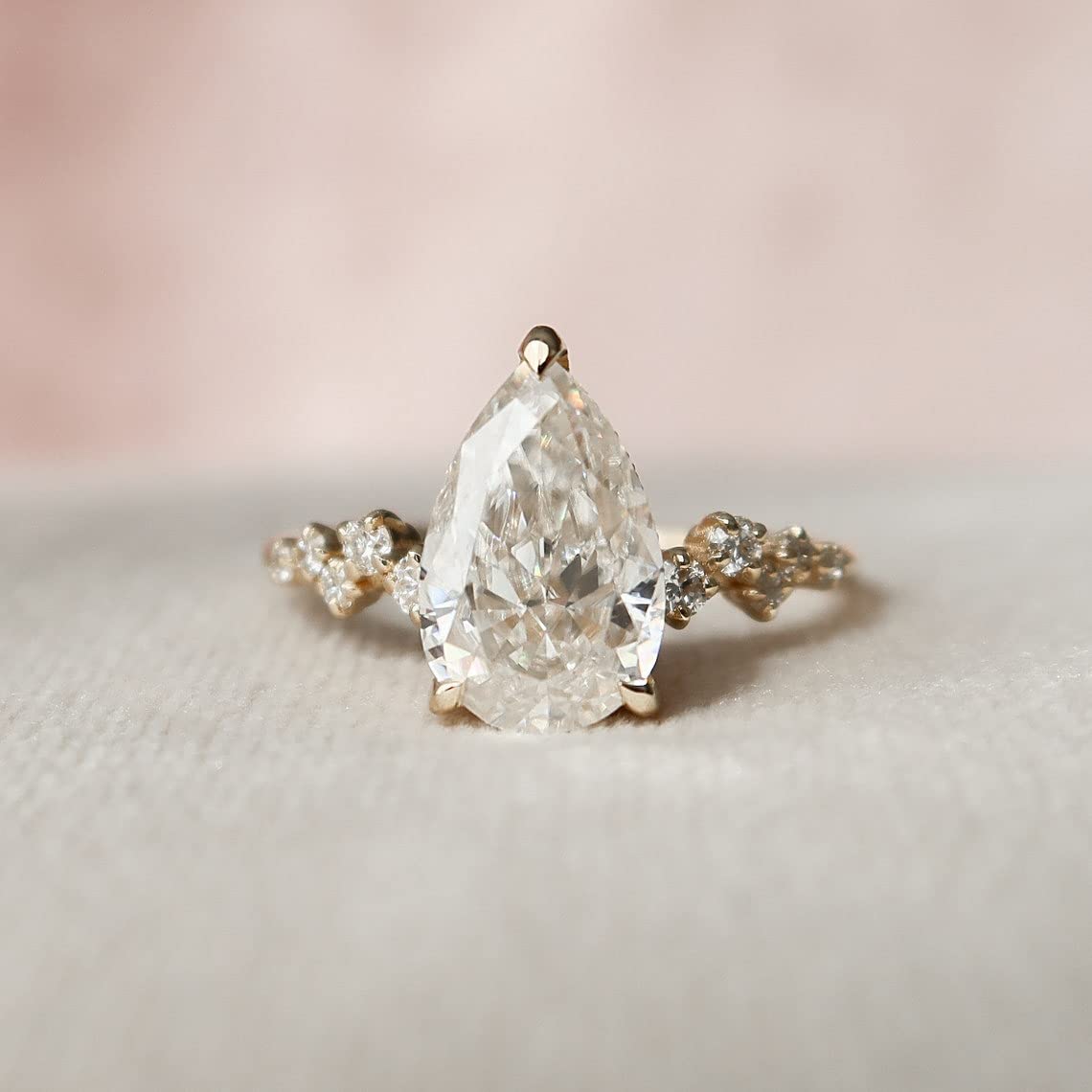 2 CT Pear Shaped Engagement, Minimalist Moissanite Engagement Ring, Scattered Side Stones in 14K Yellow Gold, Ring Size - 7.5