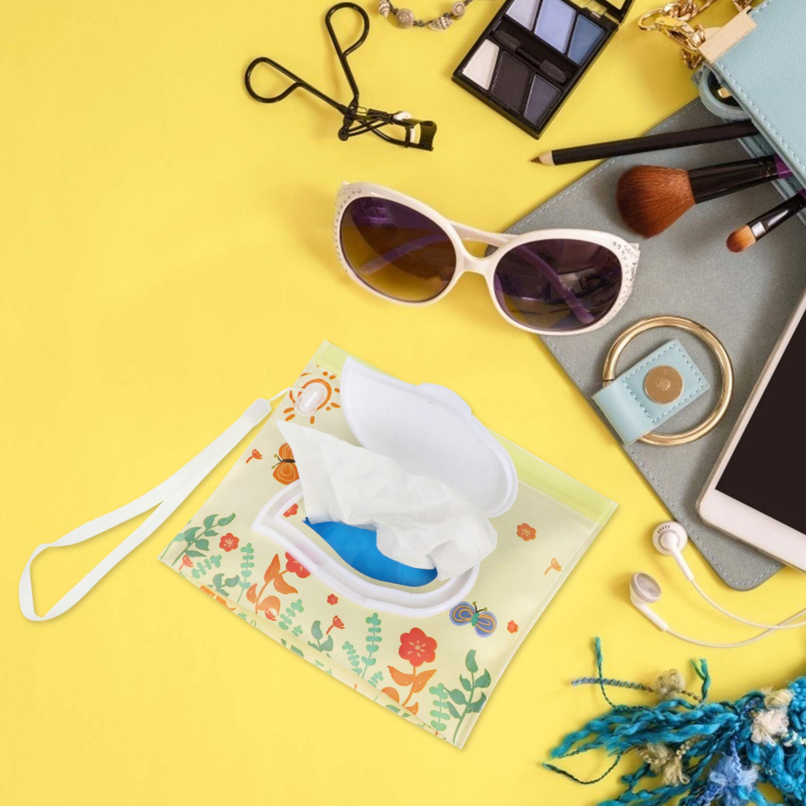 Healifty 4pcs Wet Wipe Pouch Dispenser Reusable Refillable Baby Wipes Bag Handy Travel Wipes Holder Case Diaper Bag