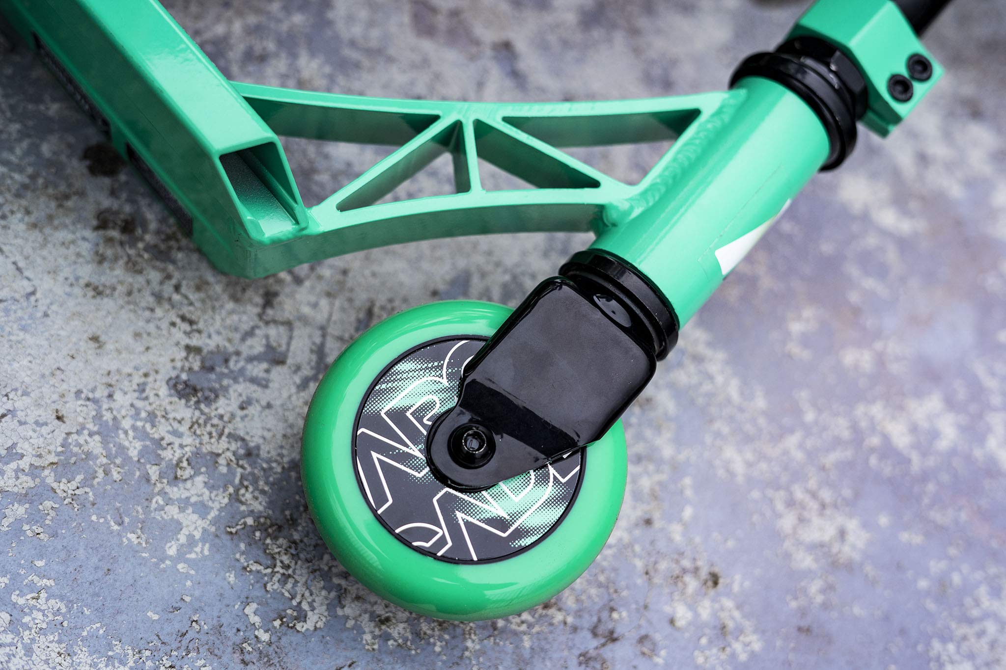 ARCADE Rogue BMX Pro Scooter - Skatepark Scooter for Tricks - Scooter Pro Trick Scooters - Beginner Stunt Scooters for Kids & Pre Teens Ages 7 Years & Up - Boys & Girls Colors Monopatin Scotter (Teal)