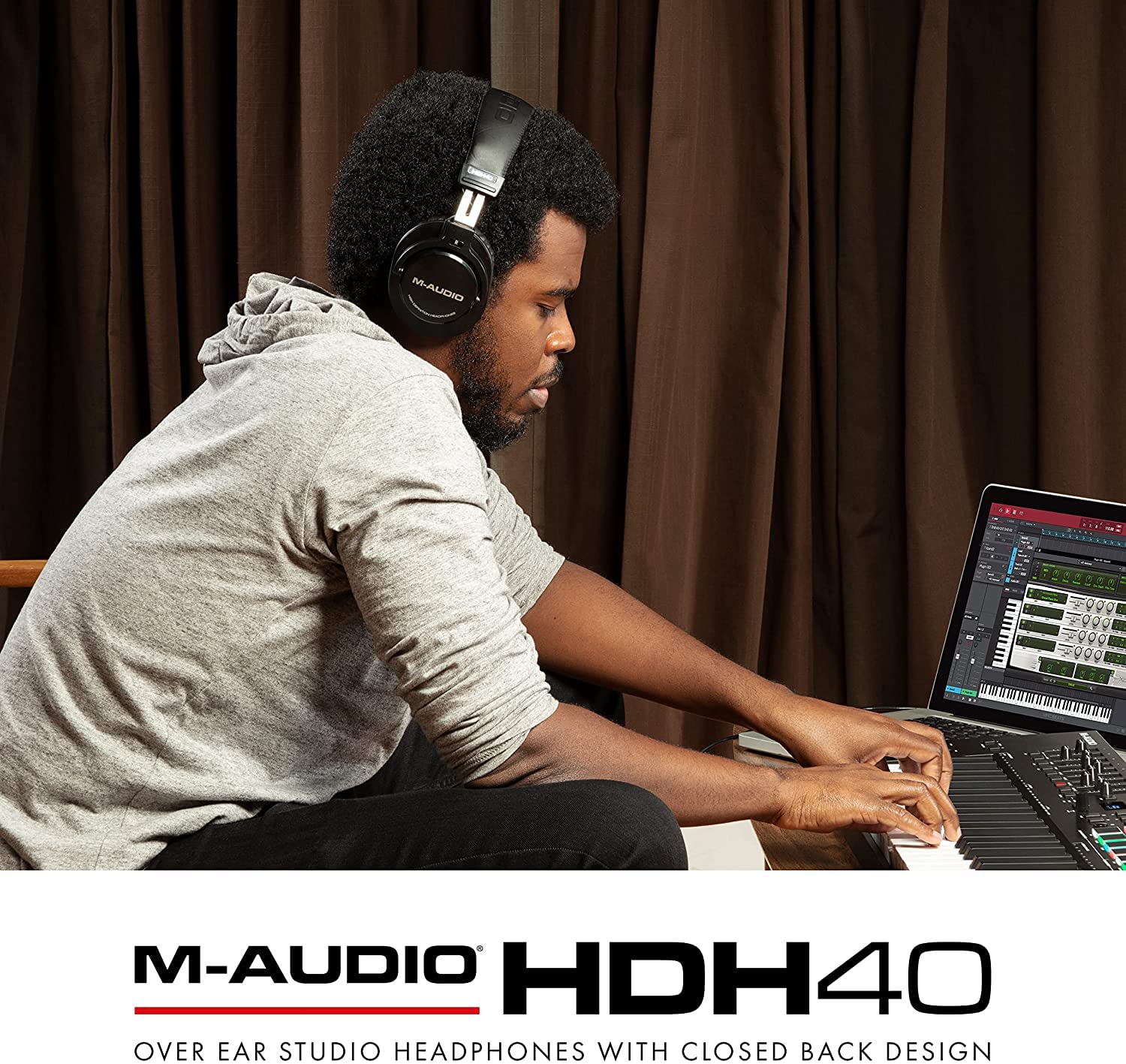 AKAI Professional MPK Mini Play MK3 and M-Audio HDH40-25-Key USB MIDI Keyboard Controller with Beat Pads, Studio Headphones and Software Suite