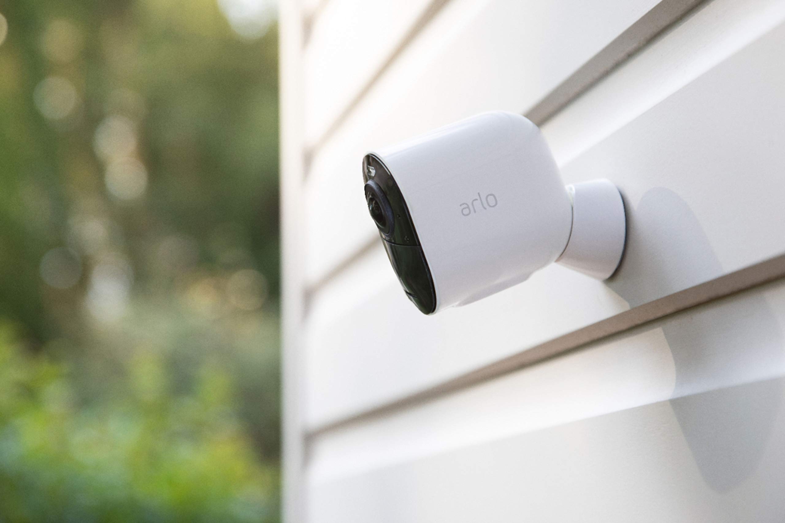 Arlo Ultra 4K Wire-Free HDR Security Cameras Surveillance / 4-Camera