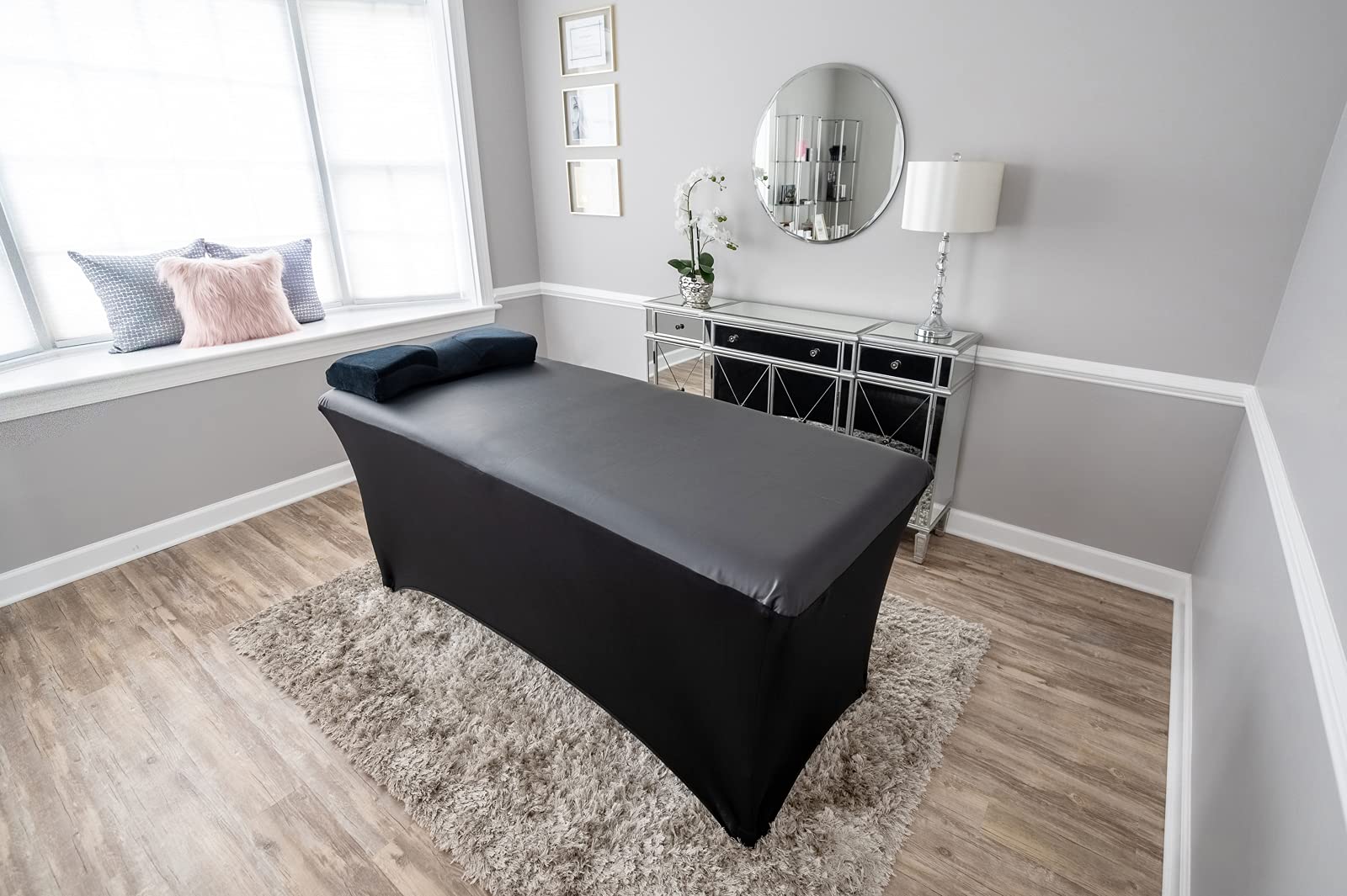 Sophi & Co. Vegan Lash Bed Cover - Wipeable, Reusable and Waterproof Fitted Linen, Excellent Spa Salon Massage Table Linen, Vegan Leather Spa Bed Topper, 1 Count (6ft, Black)