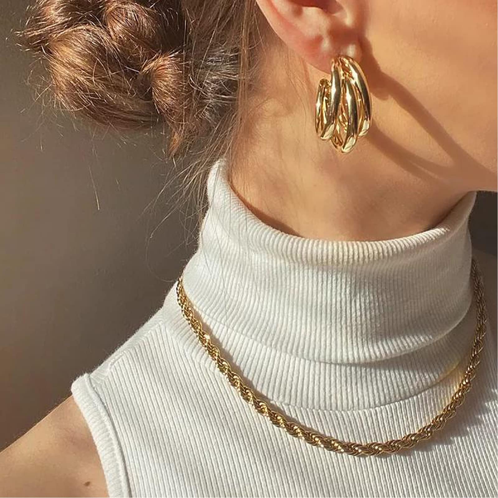 18 Pairs Gold Hoop Earrings Set for Women Multipack, Boho Fashion Statement Stud Pack with Pearl Butterfly Shaped Assorted Small Big Jewelry for Gift