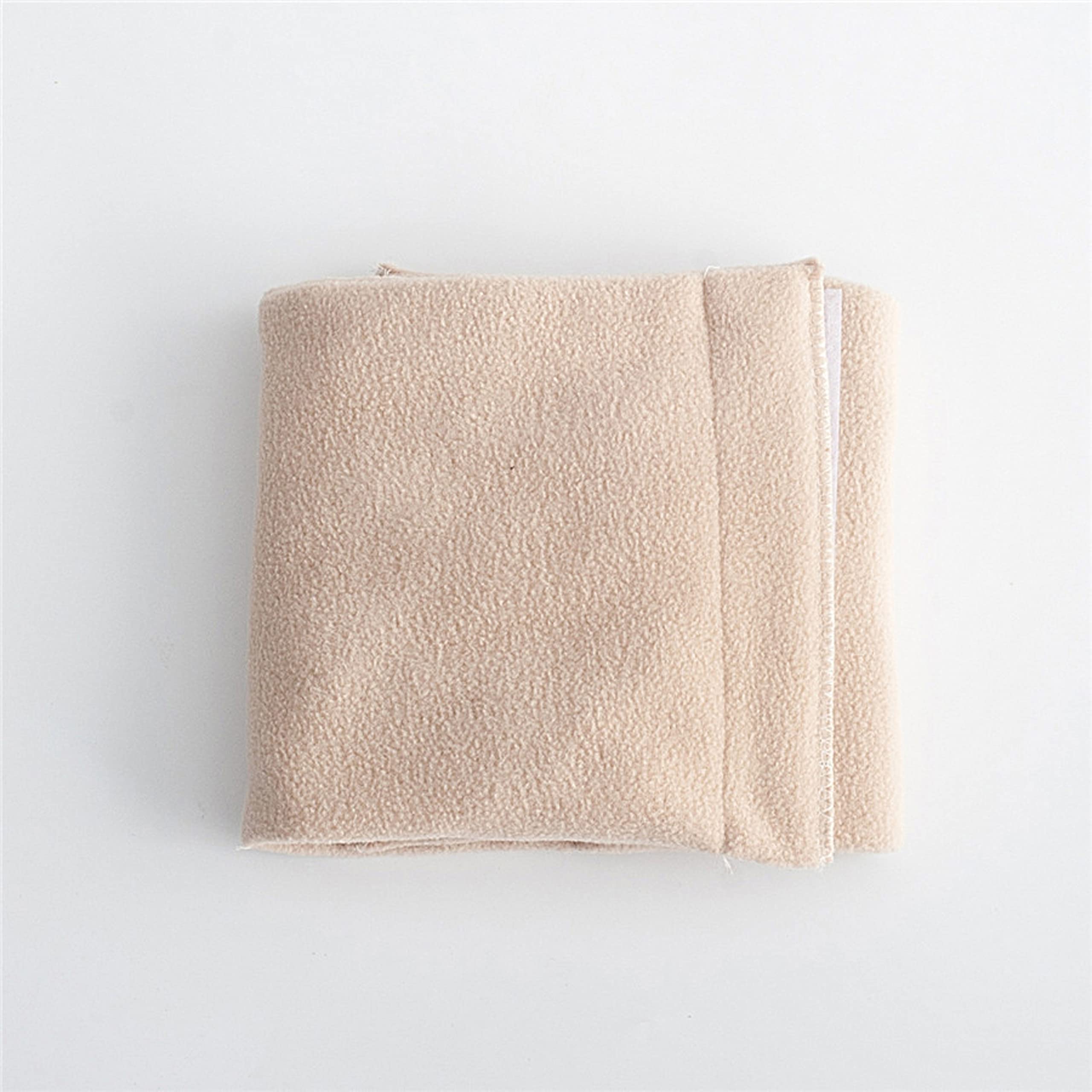 Baby Photography Props Wrap Mat Newborn Boy Girl Photo Shoot Stuffer Posing Accessories Pad Poster (Beige)