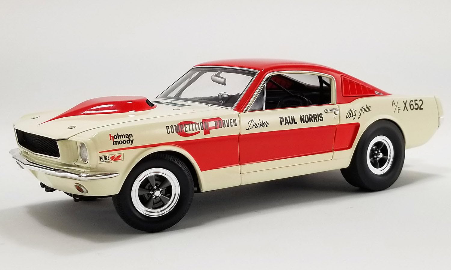1965 A/FX Red and Cream Holman Moody Limited Edition to 636 Pieces Worldwide 1/18 Diecast Model Car by Acme A1801855