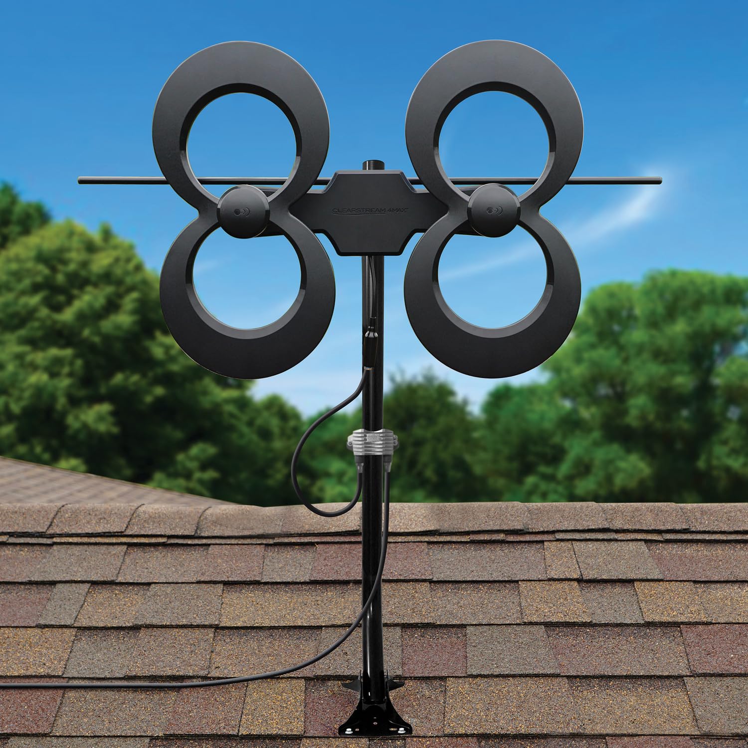 Antennas Direct ClearStream Juice Low-Noise UHF/VHF Indoor Outdoor TV Antenna Preamplifier – w/ 2X 3 ft. Cables, Power Inserter, 12V DC Power Supply - Silver