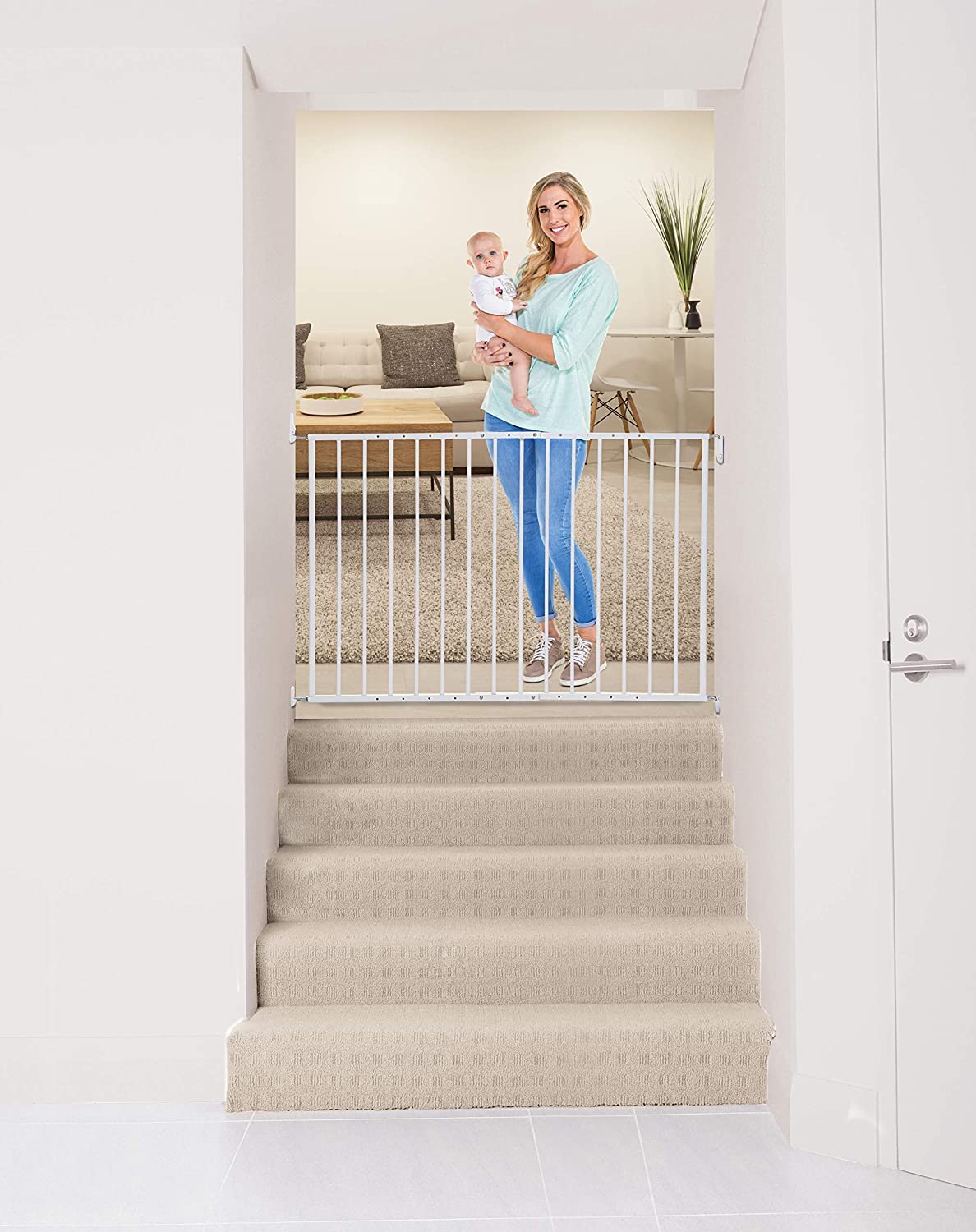 Dreambaby Arizona Extenda Baby Safety Gate - Hardware Mounted Gates - with Adjustable Width from 26.75-44 inches - White - Model L2164BB