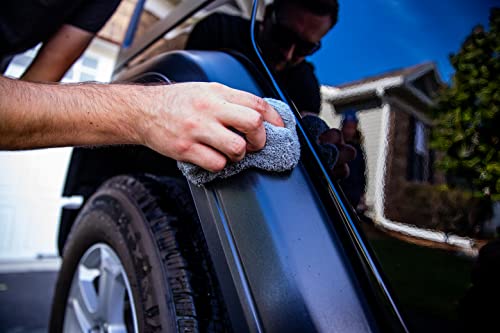 303 Products Graphene Trim Coating – Hydrophobic Graphene Coating – UV Protectant Coating – 6 Months of Protection – Darkens and Renews Plastic Trim – Non-Greasy – 8 Oz (30249)